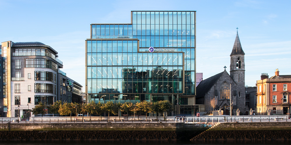 Building Trust through Effective Complaints Management | Grant Thornton